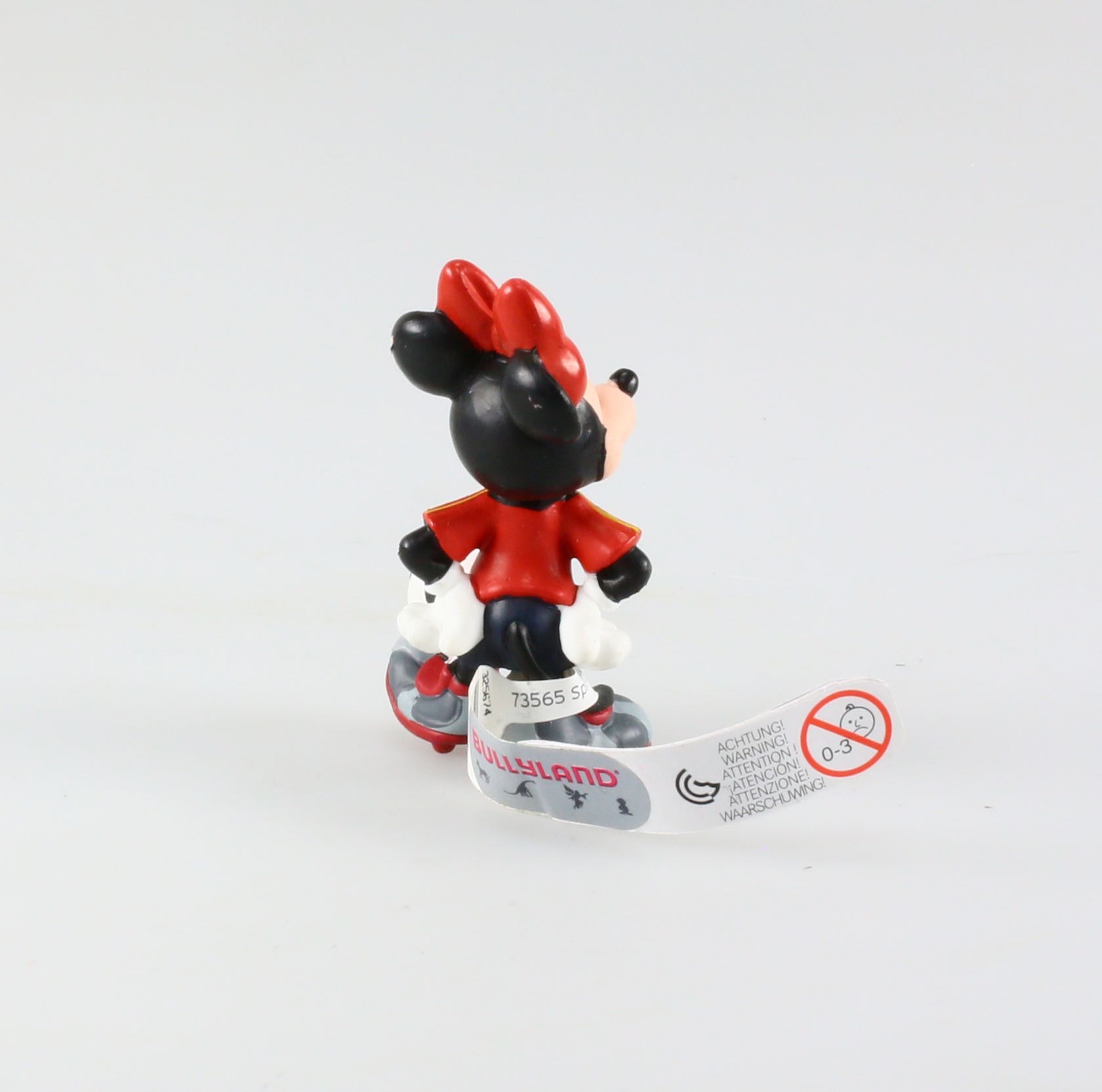 Minnie en tenue de foot vareuse rouge Figurine en plastique Disney - AKILON