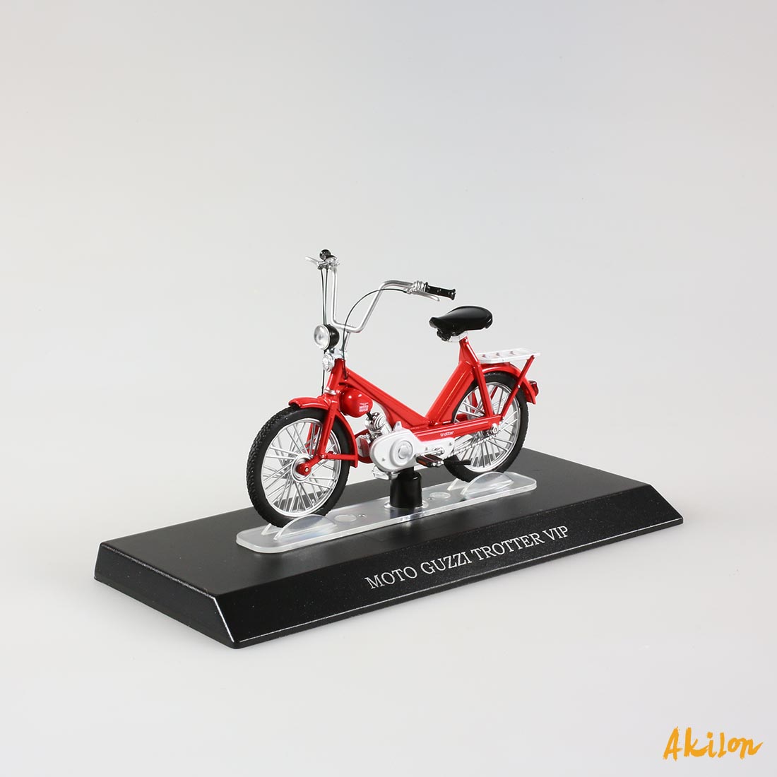 Moto Guzzi Trotter VIP, Moto miniature 1/18 - AKILON