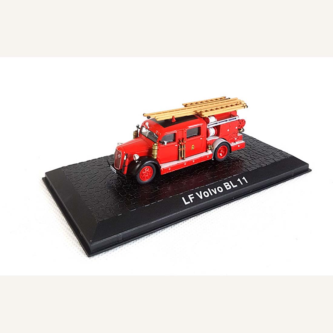 Volvo LF BL 11 Véhicule Pompier miniature 1/72 - AKILON