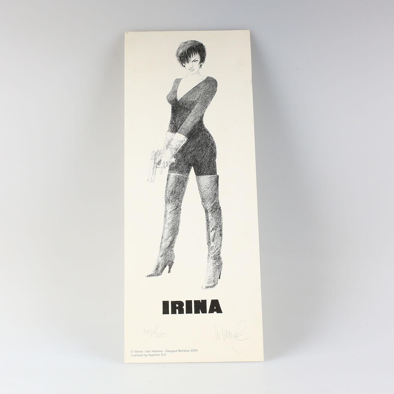 XIII Statuette en résine Irina avec ses lunettes de soleil - AKILON